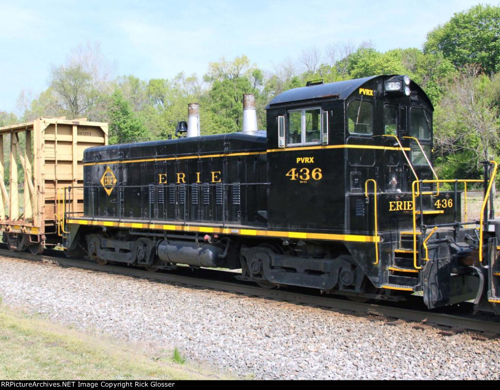 Erie SW9 #436 @ 1017 hrs